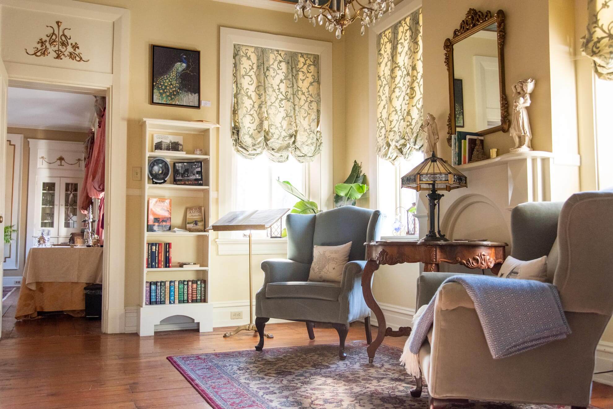 Suites & Rates - The Hollinger House