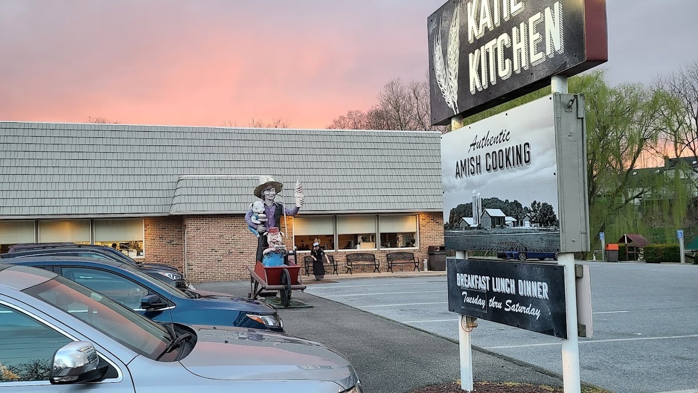 Katie's Kitchen: Authentic Amish Cooking in the Heart of Lancaster ...